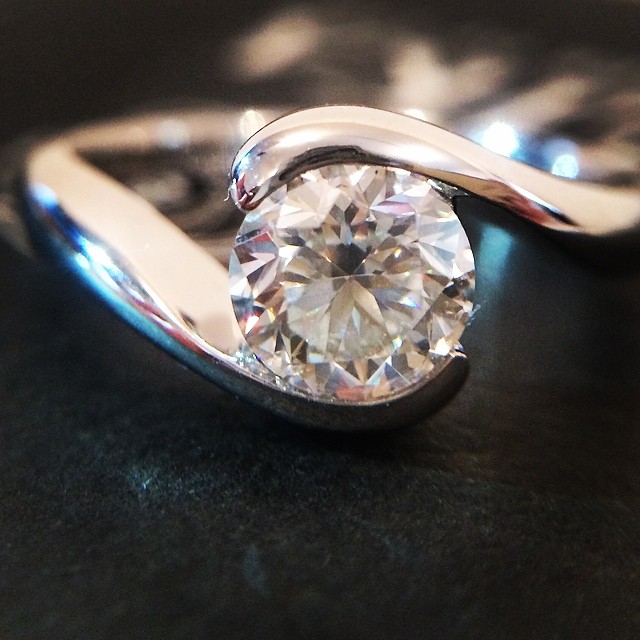 OATH（1カラット）｜婚約指輪（エンゲージリング） | EIKA LINKAGE